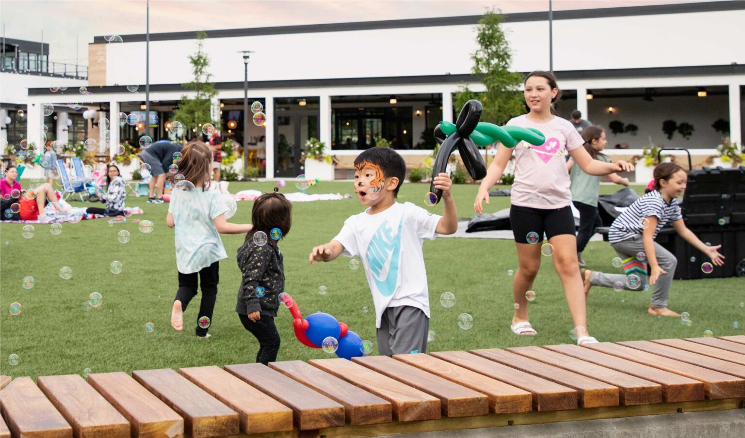 WOBURN VILLAGE - A Shopping Center with vibrant retail & restaurants